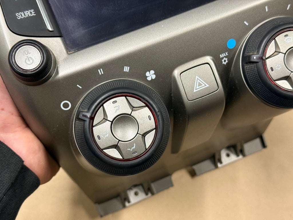 2015 Chevrolet Camaro SS MyLink Premium Radio Face Plate GM