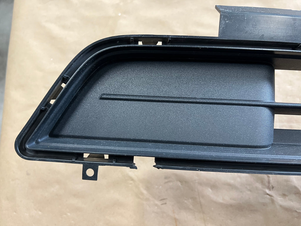 2015-2017 Ford Mustang GT Front Bumper Lower Grille Anniversary OEM
