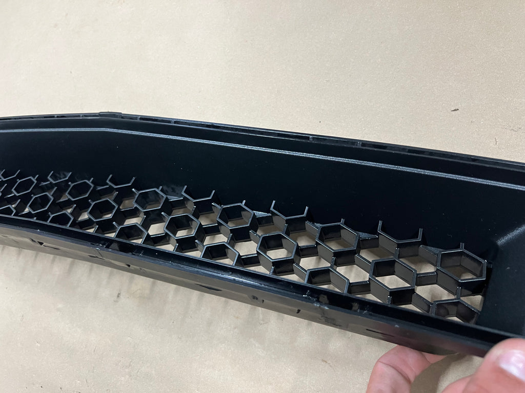 2015-2017 Ford Mustang GT Front Bumper Lower Grille