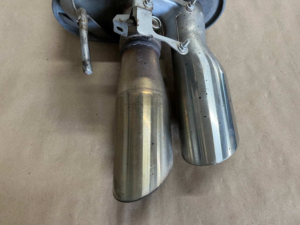2018-2022 Mustang GT RH Passenger side Active Exhaust Muffler Quad Tip