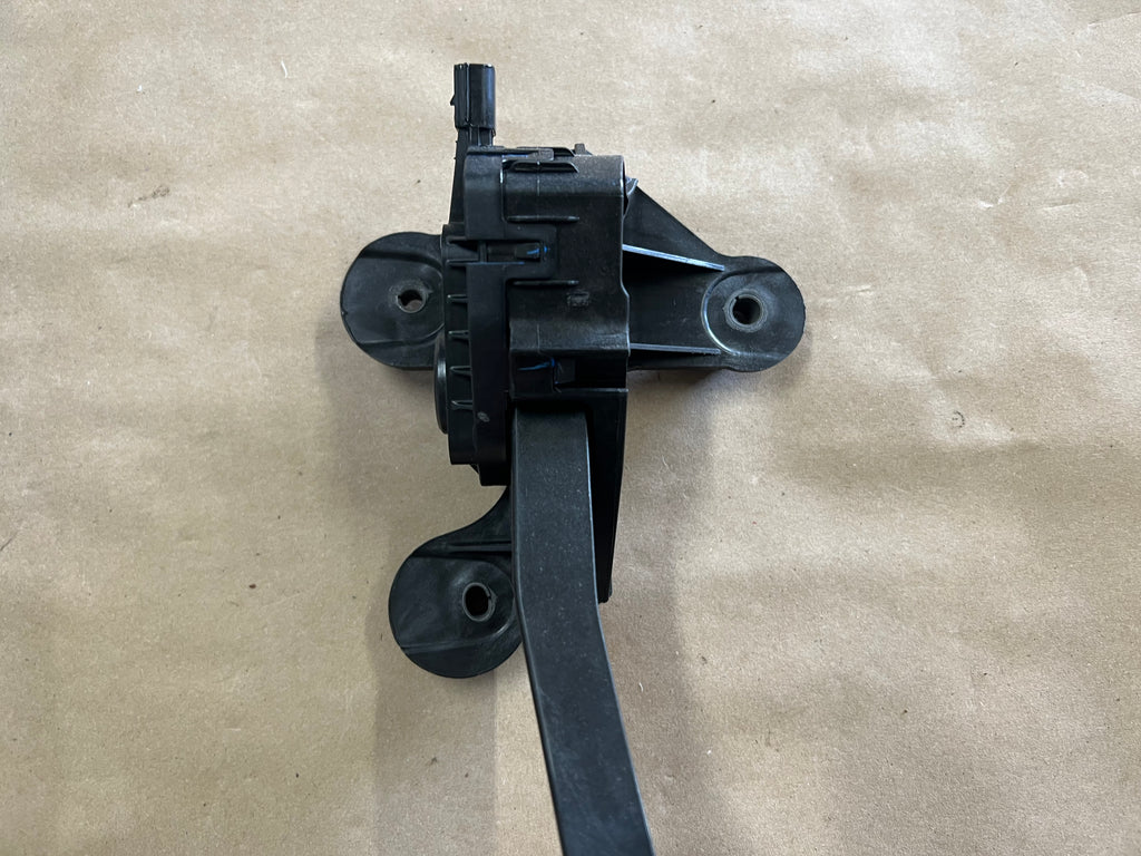 2018-2022 Ford Mustang GT Automatic Brake Pedal Assembly Accelerator Pedals
